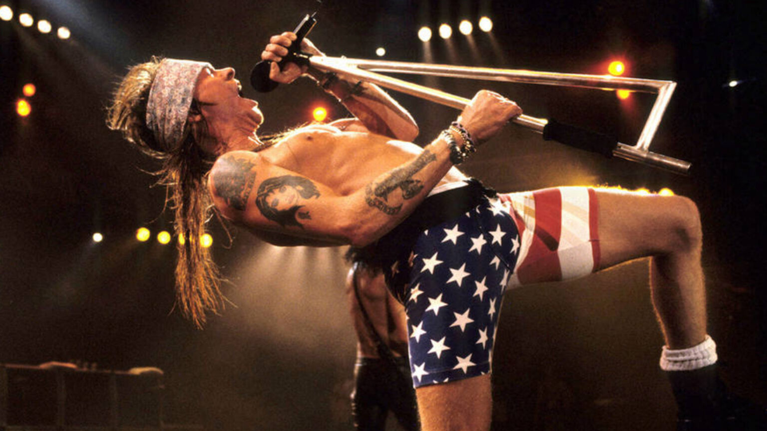 As 6 melhores participações de Axl Rose em shows de outros artistas ...